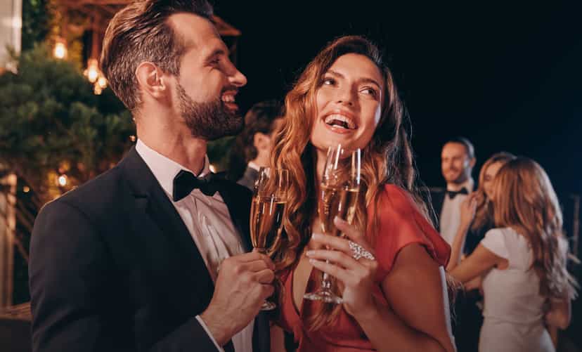 AlphaDate - Elite Mature Dating